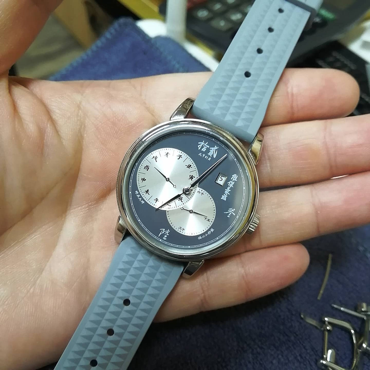 20mm, 22mm Waffle Pattern Gray FKM Rubber Watch Strap For Seiko, Quick ...